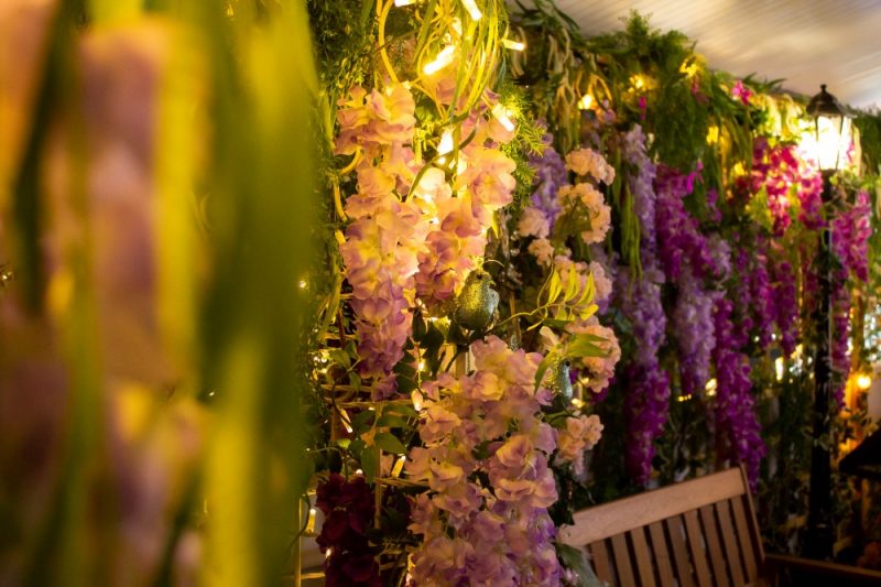 Seasonal Displays Gallery - Fizzco Projects